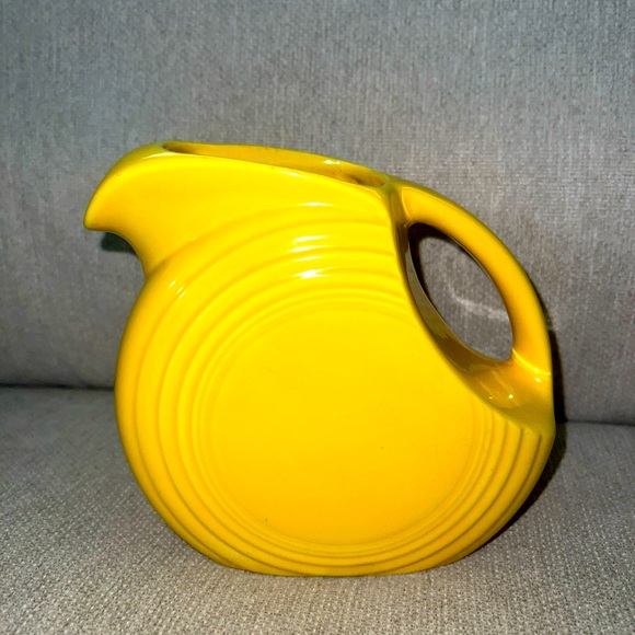 Fiestaware | Dining | Midcentury Fiesta Ware Bright Yellow Pottery ...